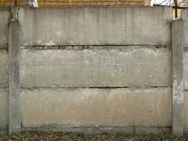 eroded concrete fence texture 0020 - Texturelib